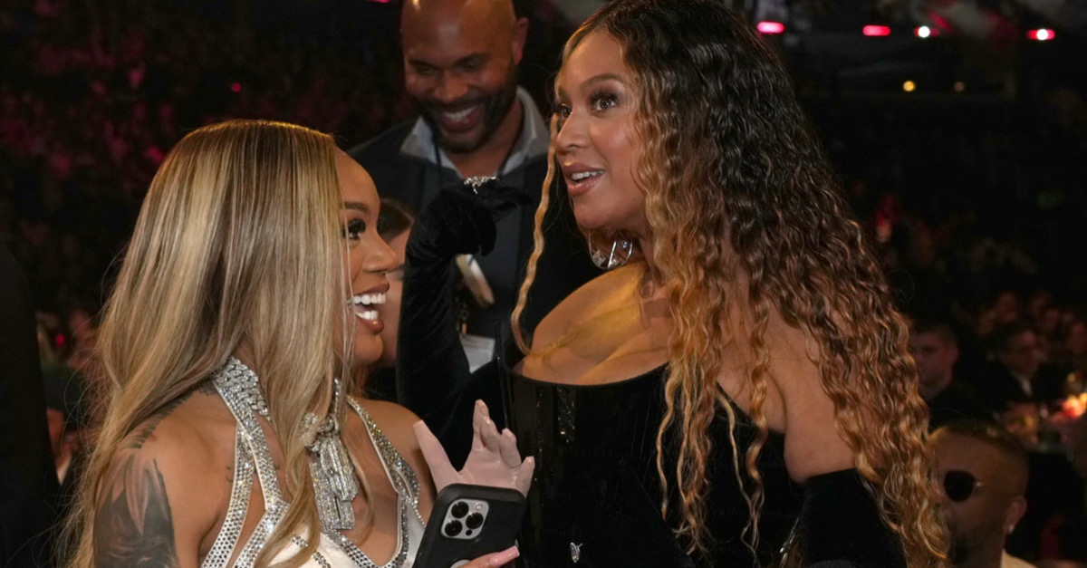 GloRilla Commemorates Encounter With Beyoncé At Grammy Awards: "I ...