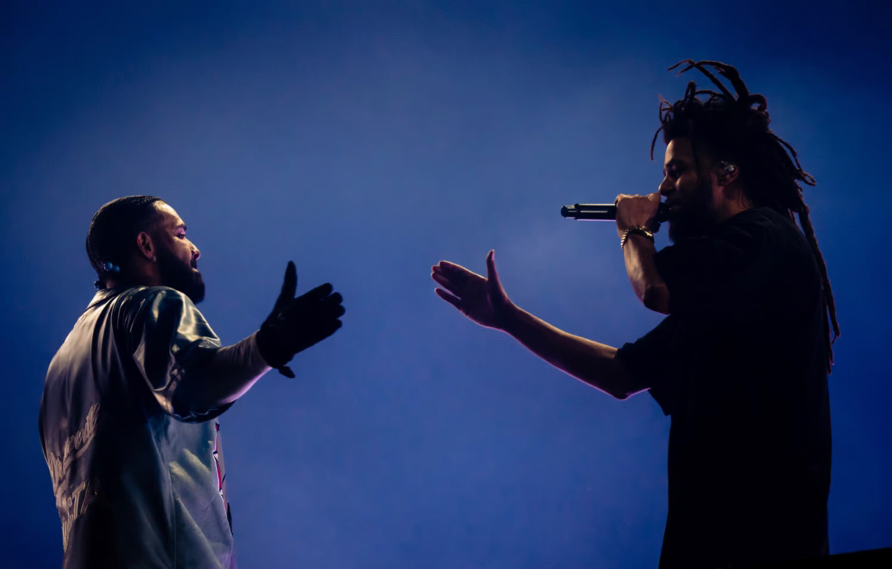 Drake Honors J. Cole As An Iconic Artist During Montreal Show ...