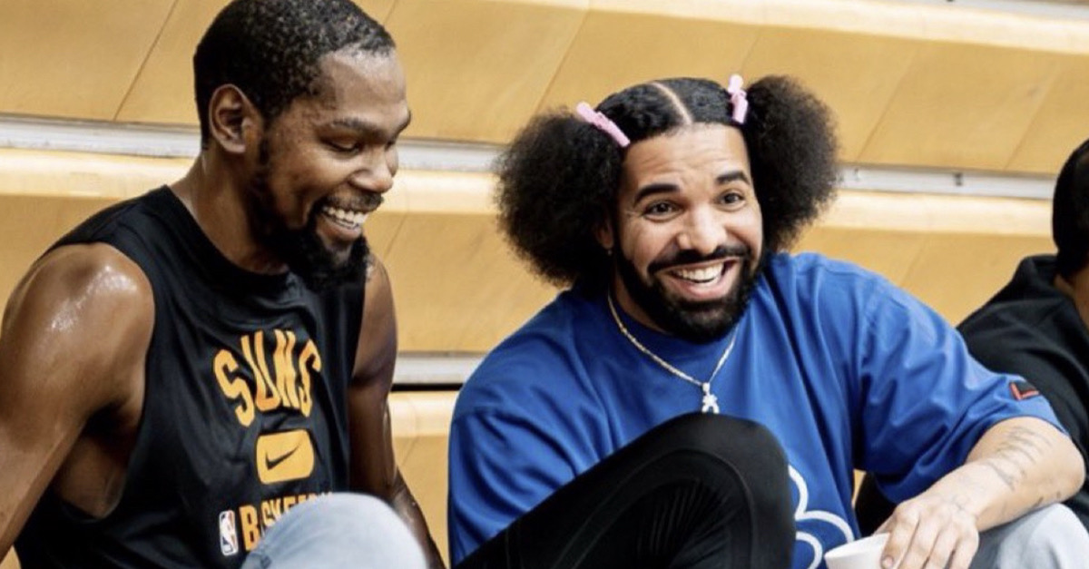 Drake Introduces Unique Bun Hairstyle, Setting Social Media Abuzz ...