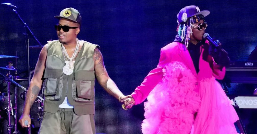 Nas And Lauryn Hill Light Up Yankee Stadium for Epic Hip-Hop 50 ...