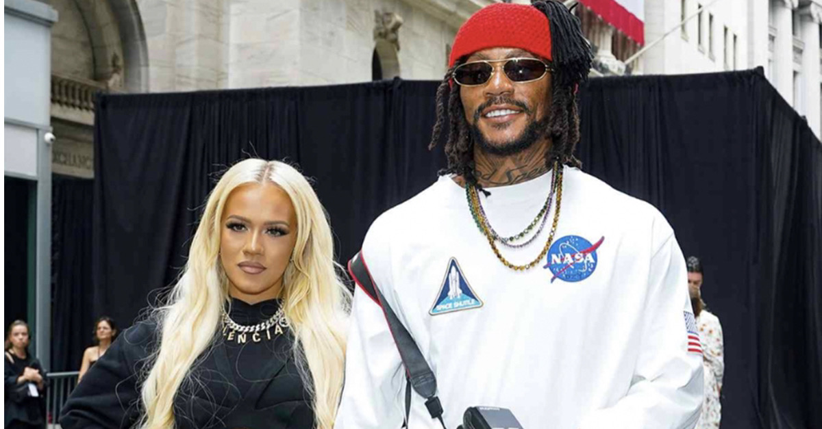 Derrick Rose Enjoys a Game of Chess During Drake Concert Says Wife ...