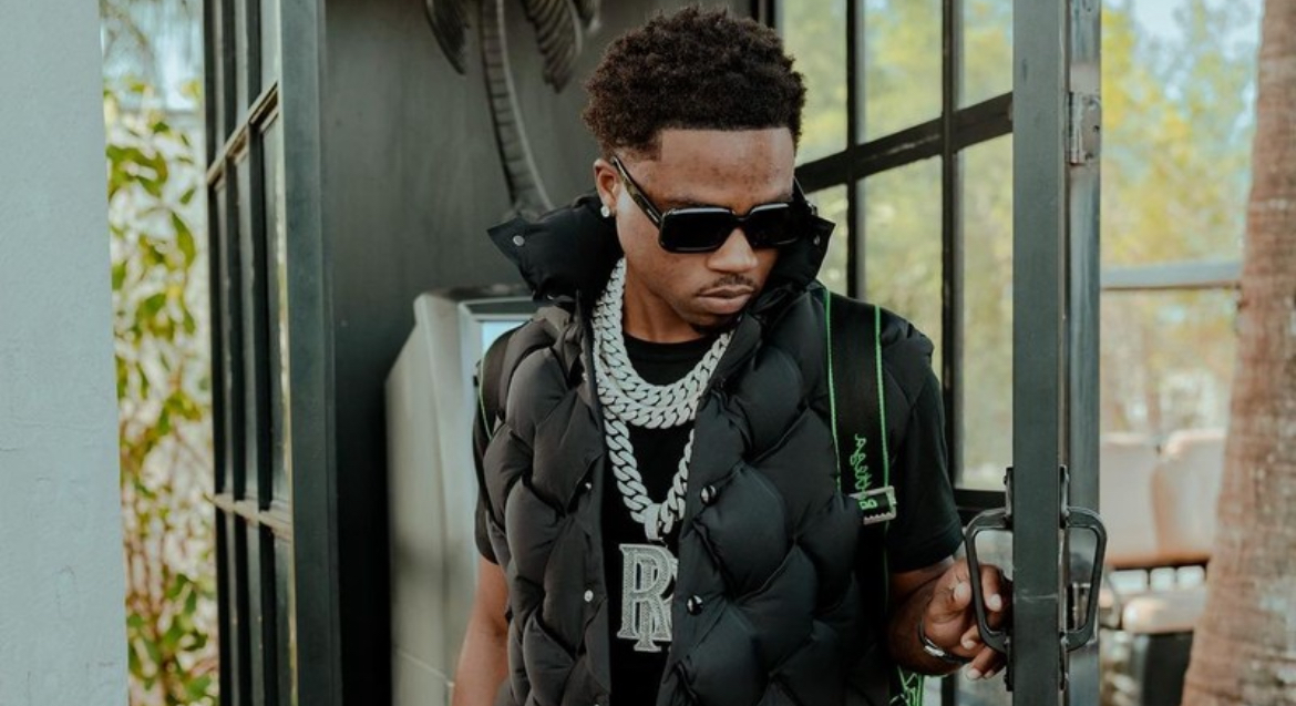 Roddy Ricch's 25th Birthday Outfit Sparks Hilarious Reactions ...